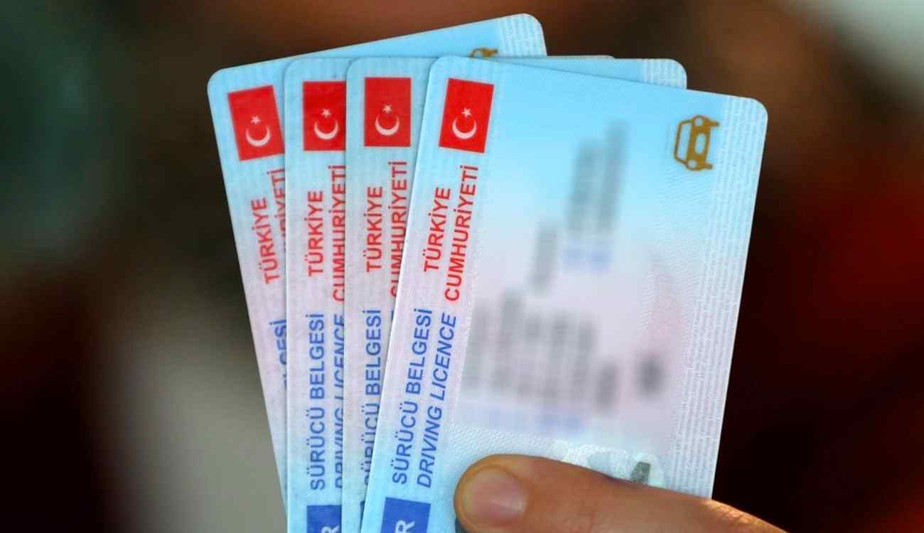 How to Get a Turkish Driving License as an Expat - Royal Whiye Property